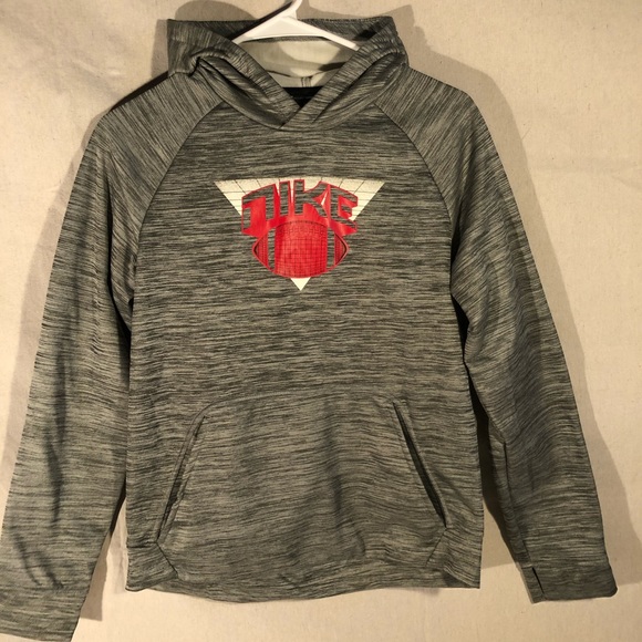 Nike | Jackets & Coats | Nike Boys Therma Football Pullover Hoodie ...